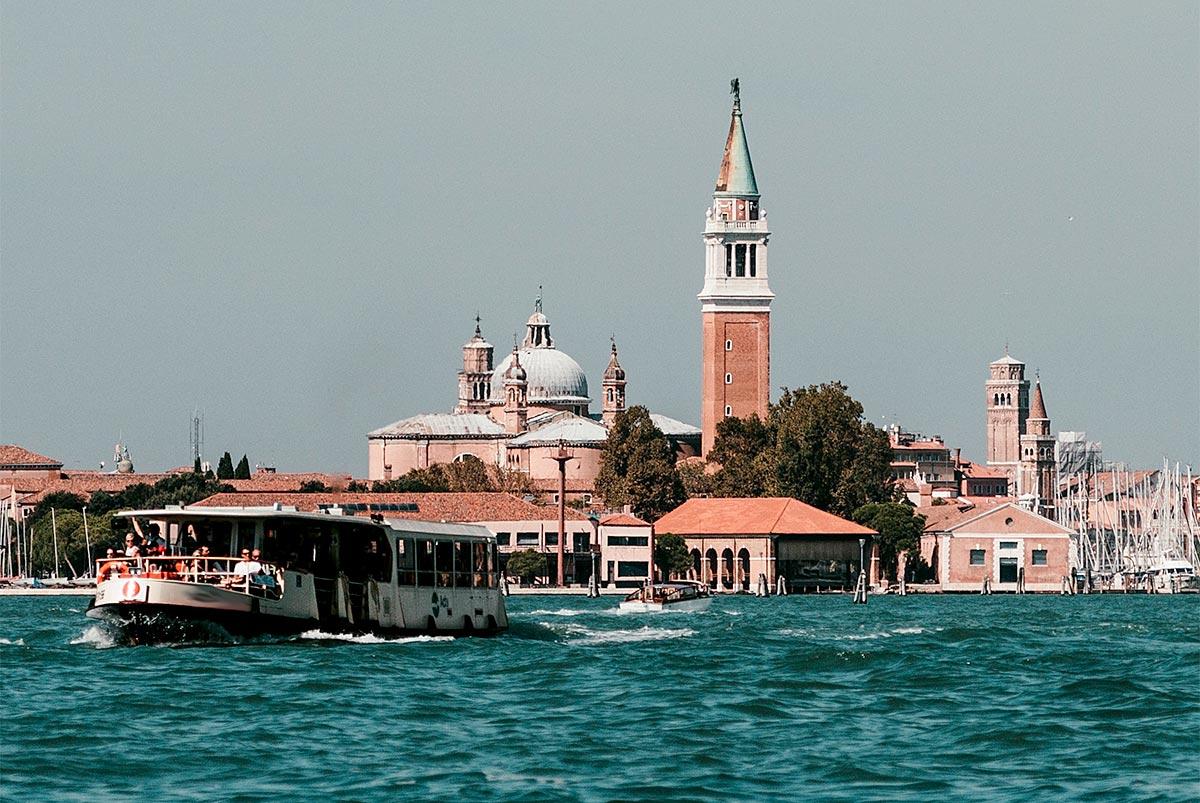 Pula To Venice Ferry Catamaran Schedules Prices Facilities