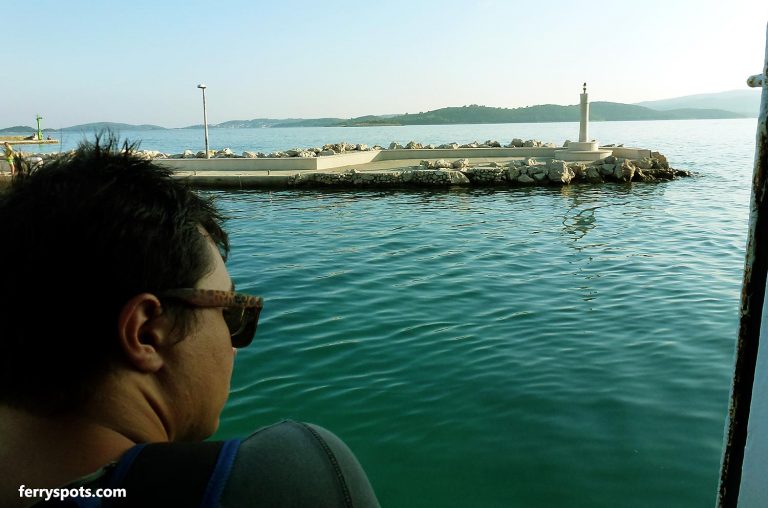 What To Wear On A Ferry - Top Travel Tips - Ferry Spots